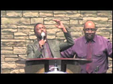 Dathan Thigpen - FCCGA Worship Spontaneous Worship - YouTube