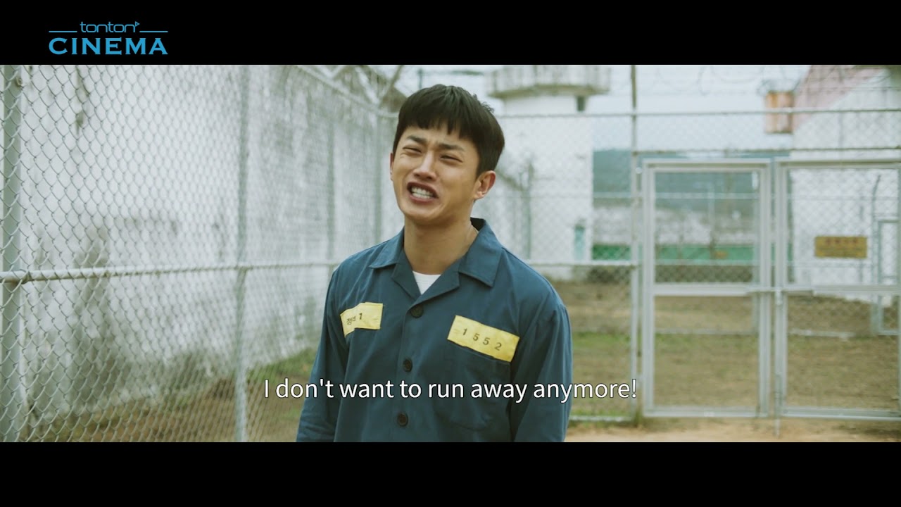 [Trailer] Shark: The Beginning - YouTube