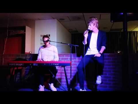 Erik Linder - Imagine & Mirakel @ Tyresö Kökåbar