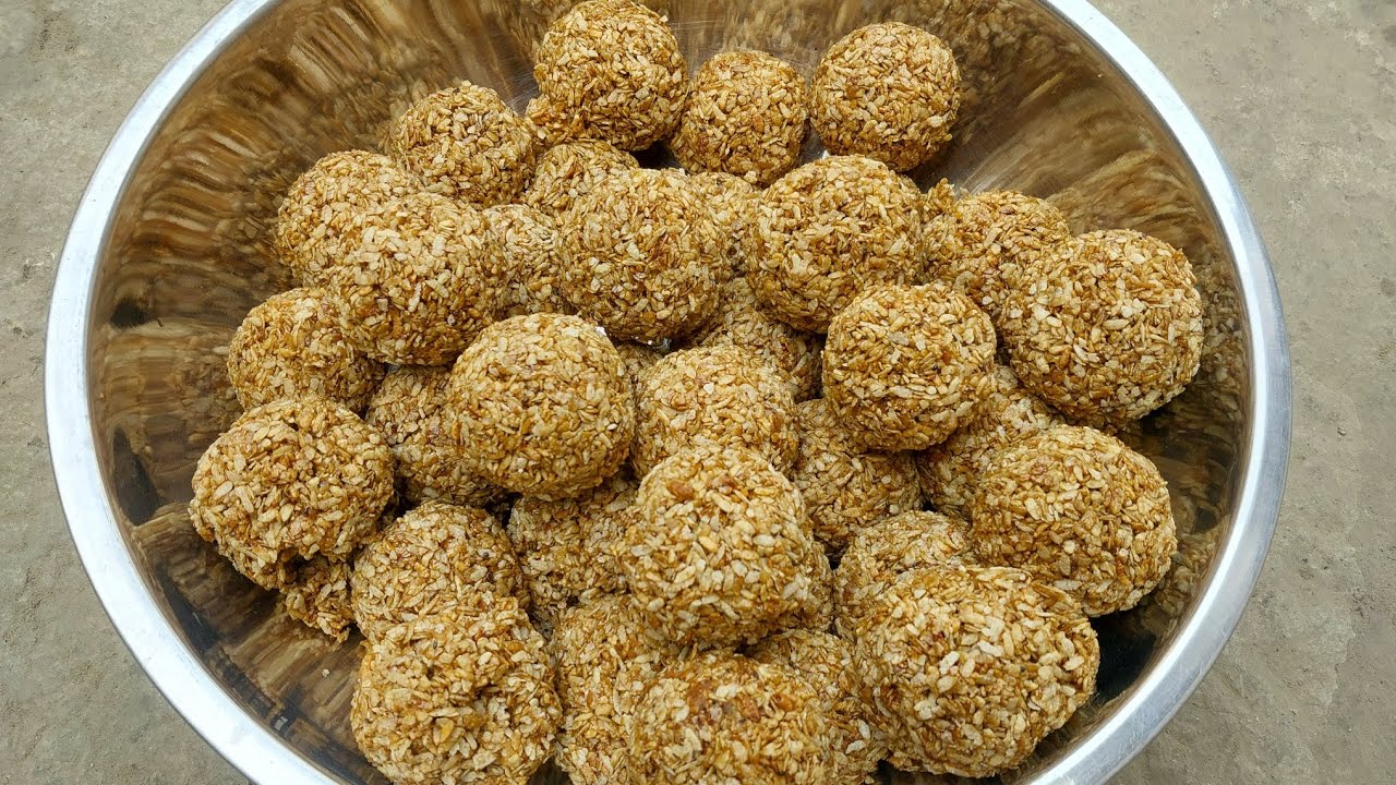 Tilwa recipe| गुड़ के कुरकुरे तिलवा | gud tilwa recipe 🤤 - YouTube