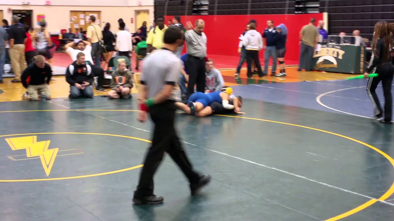 Yazmin at FL Girls States Wrestling 2015 - YouTube
