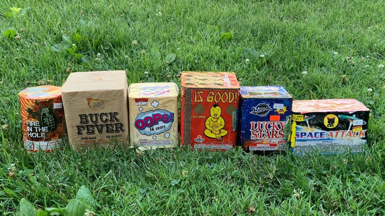 Enjoying 200 Gram Cakes! - YouTube