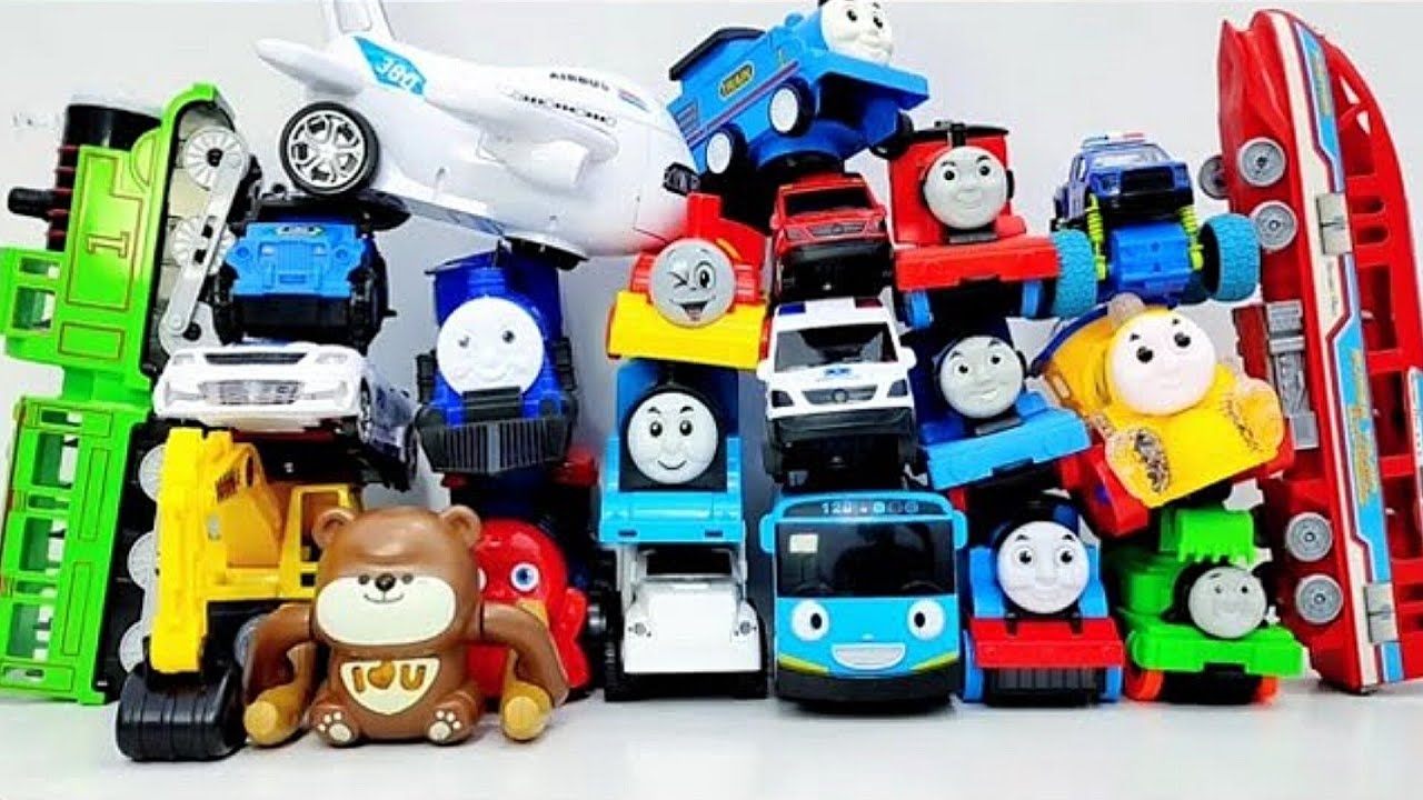 Surprising What's Inside the Blue Box of Thomas and Friends 2 - YouTube