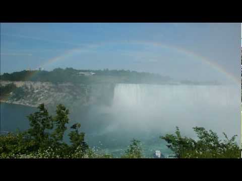 Waterfall In Love (16:9)