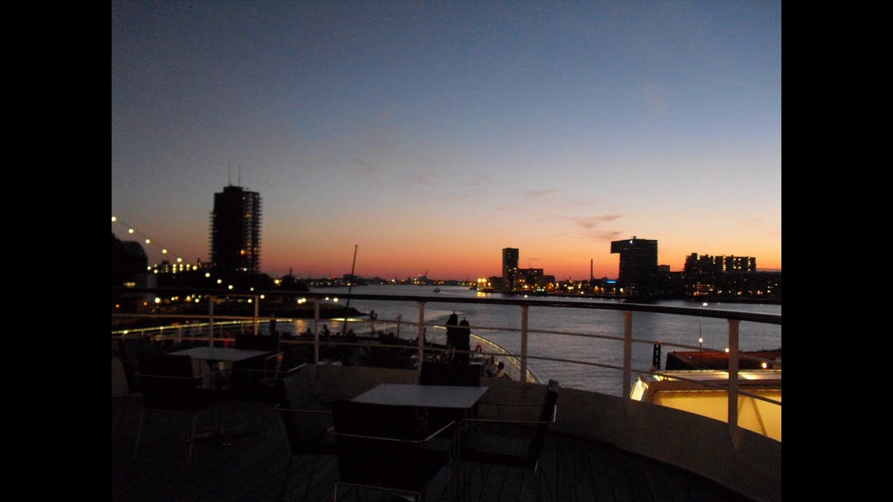 SS rotterdam cruise boat hotel Kreuzfahrtschiff hôtel de bateau de ...