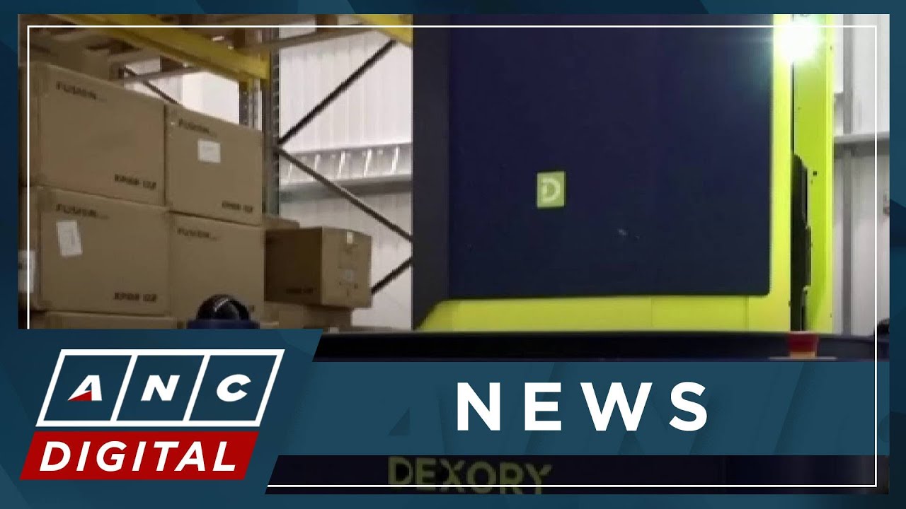 Giant autonomous robot uses AI to scan warehouses | ANC - YouTube