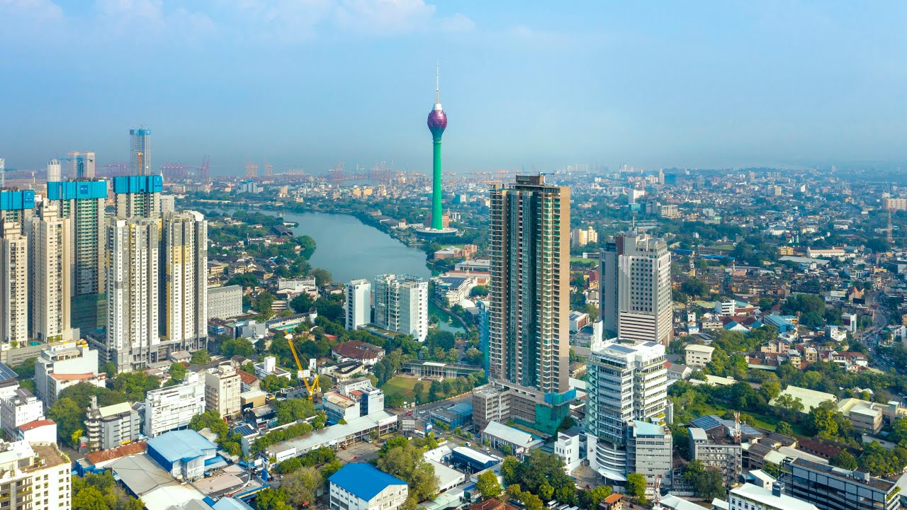 447 Luna Tower | Your Exclusive Urban Address - YouTube