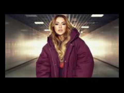 Hadise Farkımız var Altyazılı