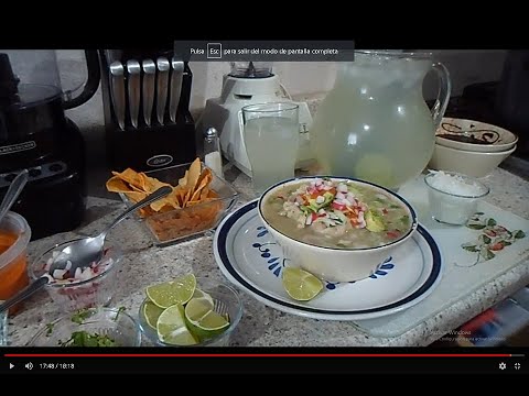 POZOLE de POLLO con puerco del NORTE - YouTube