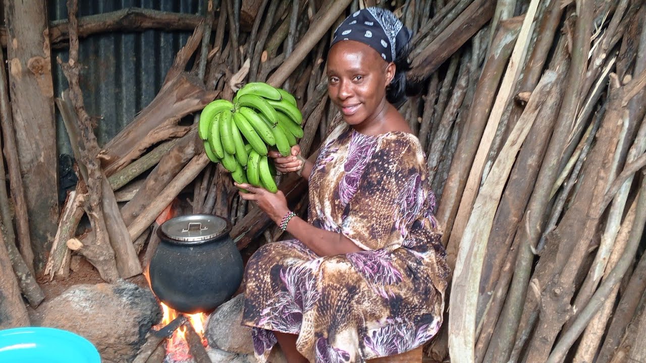 African village cooking//cooking the most delicious meal for dinner ...