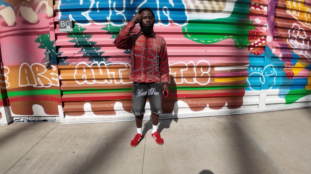 I WENT TO NEW YORK SNEAKER CON 2024 & MET KIYAN ANTHONY & SETTY - YouTube