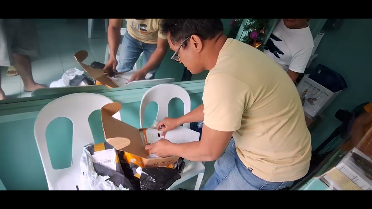 unboxing parcel new arrive OTDR for tech-team. - YouTube