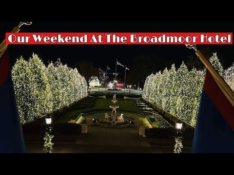 Our First Year Experiencing The Broadmoor Hotel's Christmas Lights and ...