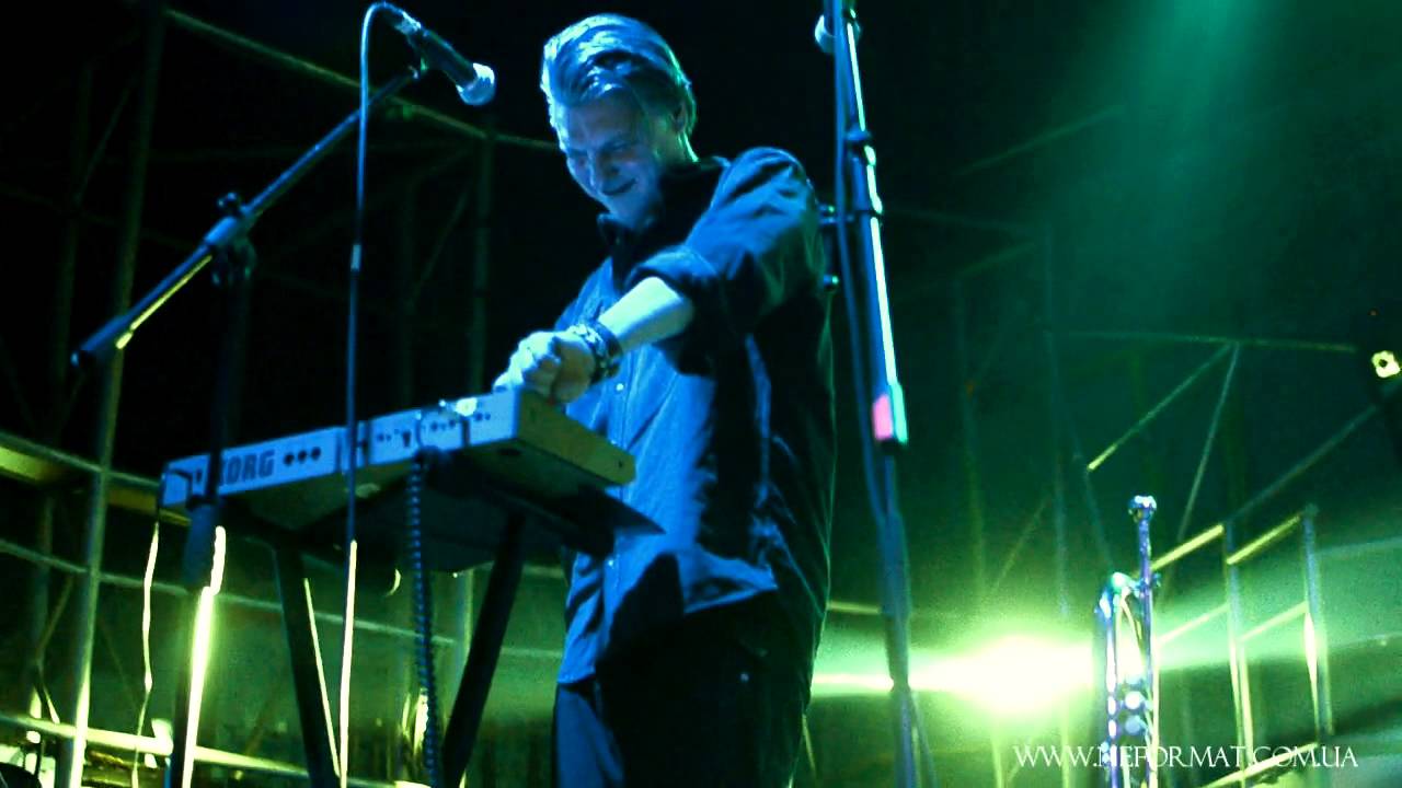 Blue Foundation - 2\3 - Eyes on Fire + Heads on Fire - Live@Bingo (Kiev ...