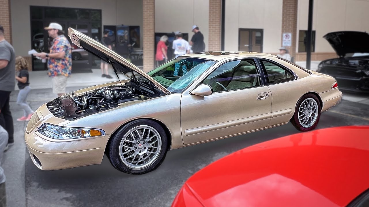 ONE OF THE CRAZIEST SLEEPER BUILDS I HAVE EVER SEEN 🫨 - YouTube