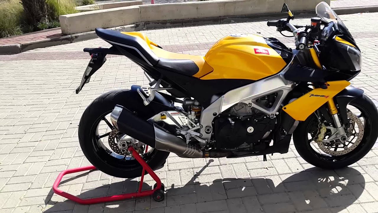 Aprilia Tuono V4 APRC 2013 - Yellow, stock - YouTube