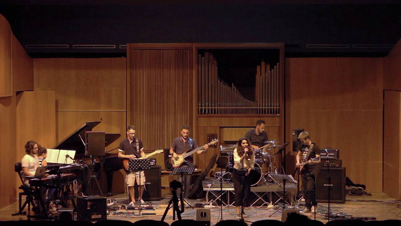 The Waiting - Matteo Mosca - YouTube