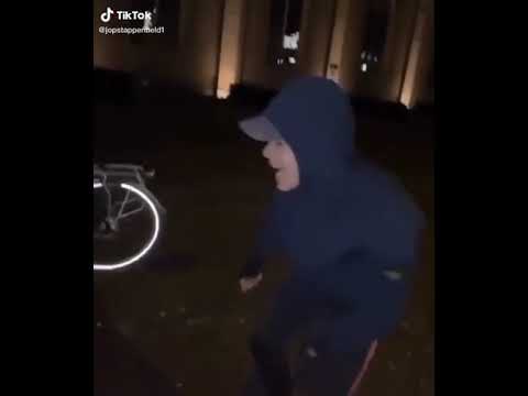 Het is jonko dag😂😂 (dikke jonko op donderdag) - YouTube