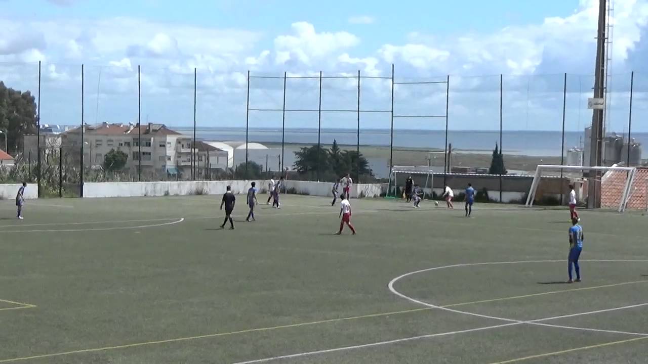 ADCEO Bernas golo Sanjoanense - YouTube