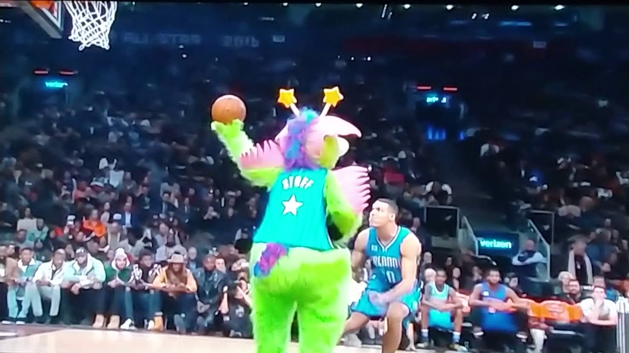 Amazing dunks - YouTube