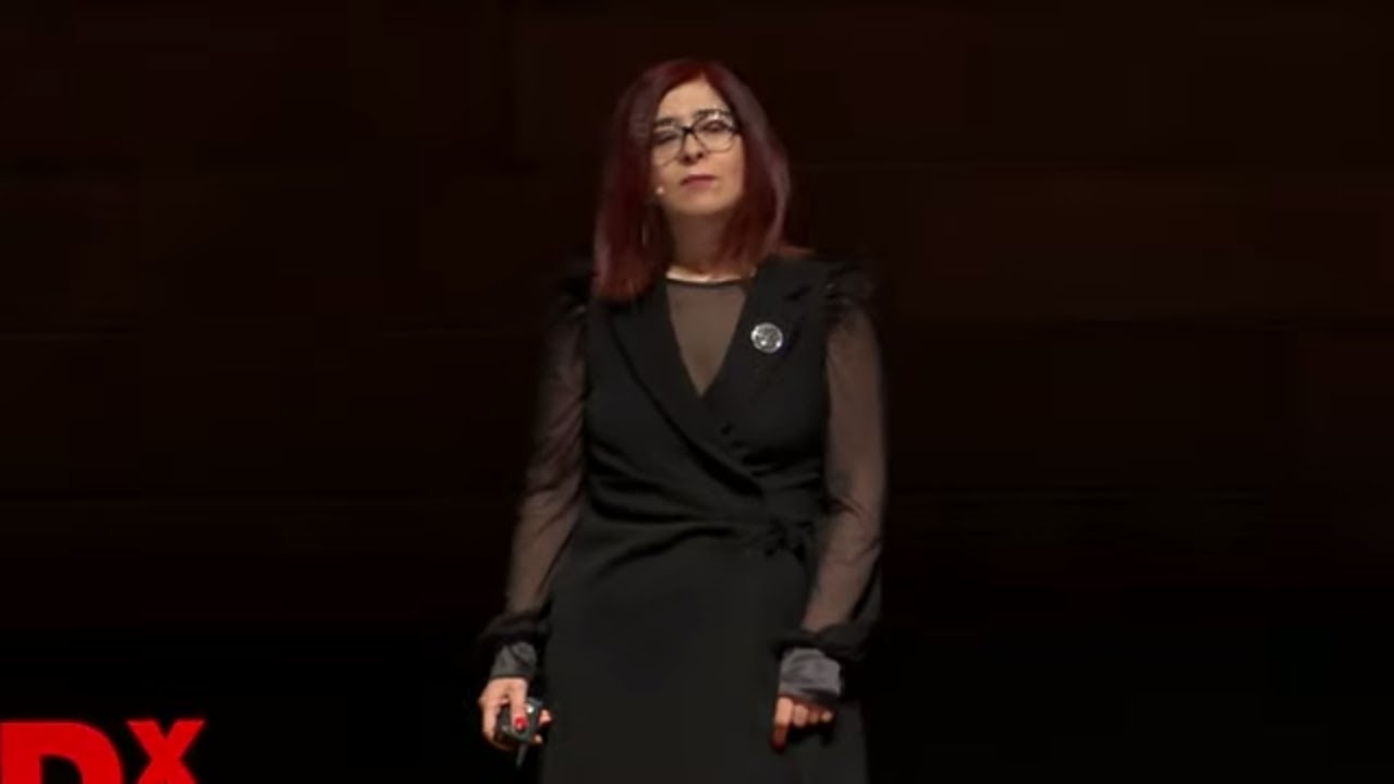 Fricile care ne blochează | Simona Tache | TEDxBucharestWomen - YouTube