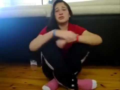 ßu Kız 70'miLYon İnsanı AğLattı '