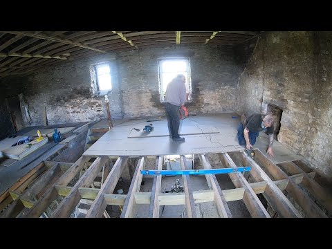 Renovation house part 4 - how to lay floorboards - YouTube