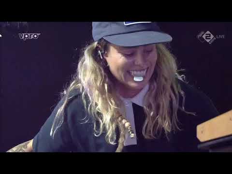 Tash Sultana Live at Lowlands 2022 (Full Show)