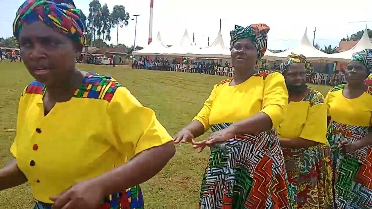 HOW KISII WOMEN DANCE ON EVENTS/ENDORSEMENT OF WALTER NYAMBATI INCOMING ...