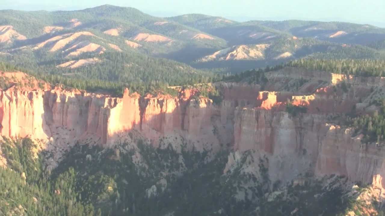 Flyover Bryce Canyon, Monument Valley, Grand Staircase - YouTube