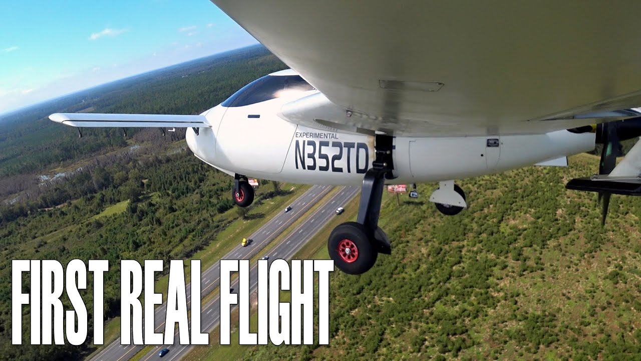 First Real Flight - Flying the Raptor Prototype - YouTube