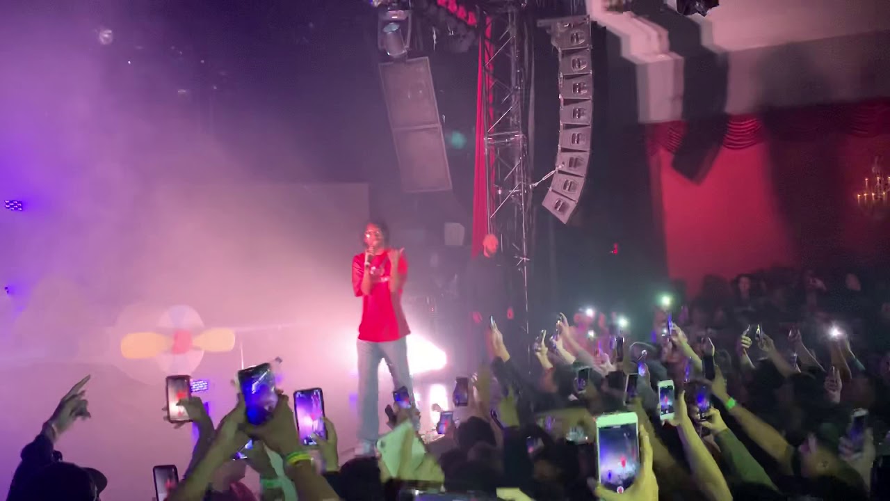 Lil Tecca “DUI” Live @ El Rey Theatre - YouTube