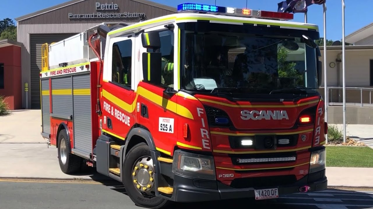QFRS | Petrie 525A Turnout | QPS | New lighting Camry | - YouTube