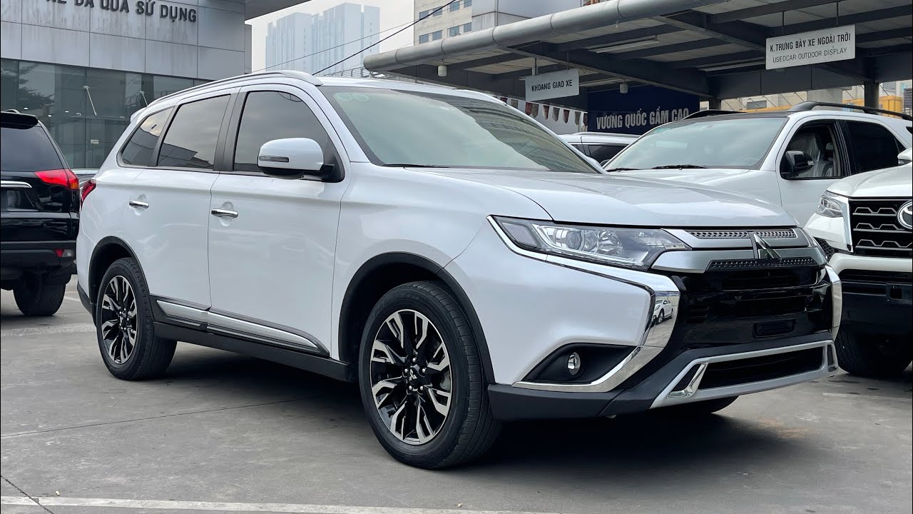 OUTLANDER 2020 bản cvt _ 41.000km zin 📞0982-925-112 #fortuner #xecu ...