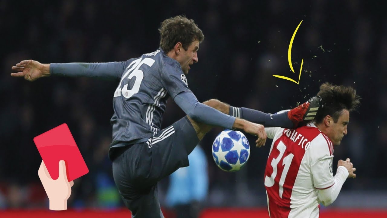 Top 10 Craziest Red Cards 2019 FAMOUS PLAYERS ( Ronaldo,Mbappe,Muller ...