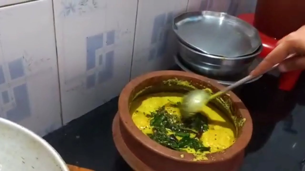 KERALA STYLE MANGO PULISSERY|മാമ്പഴപുളിശ്ശേരി| Cooking video - YouTube