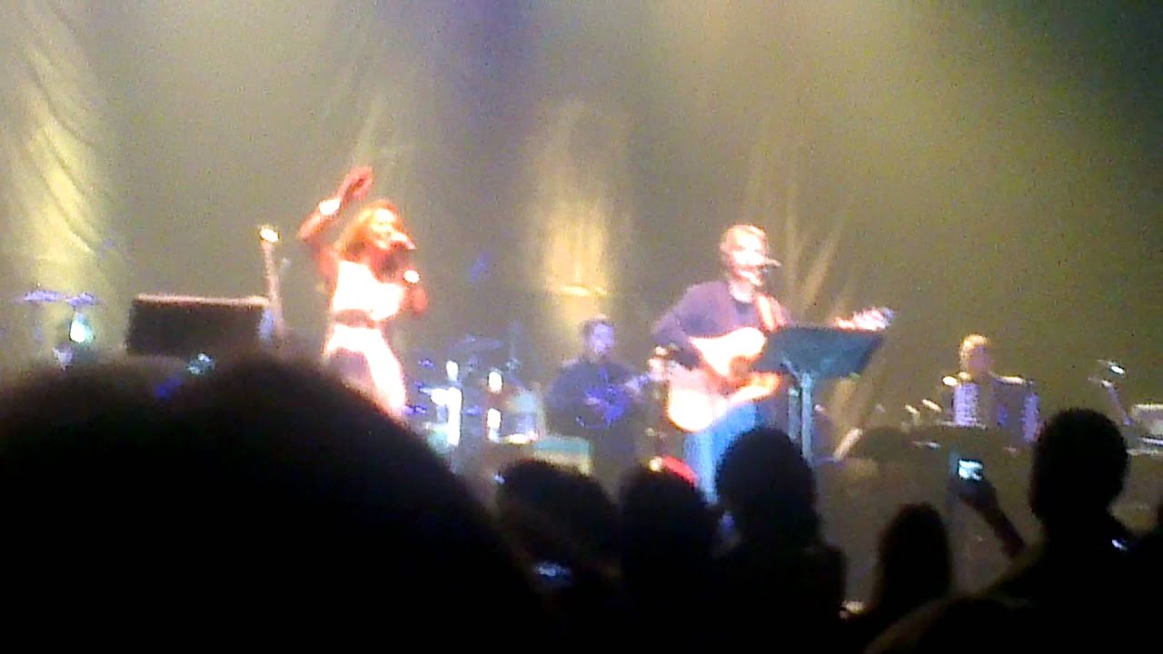 George Dalaras at Platea, Lebanon. - YouTube