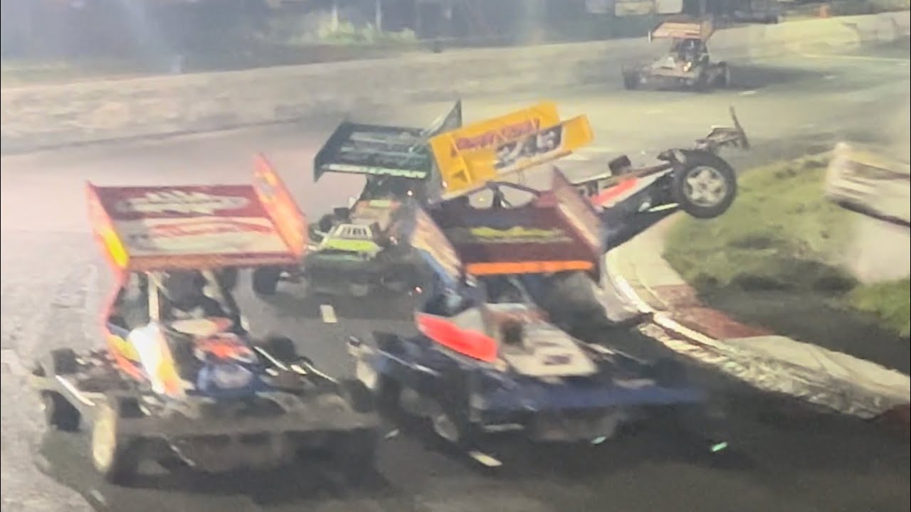 Brisca F2s King Of Nutts Corner - YouTube
