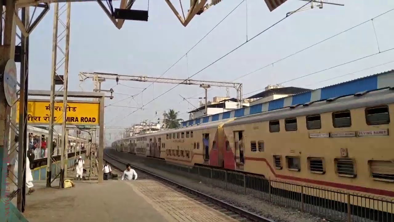 60 Super Fast Express Trains In 5 Minutes Mumbai Max. - YouTube