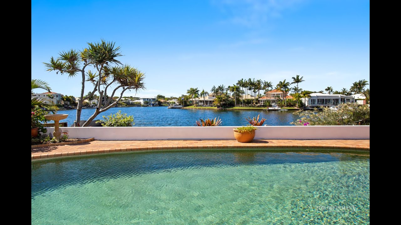 Offermann 25 Seamount Quay, Noosa Waters - YouTube