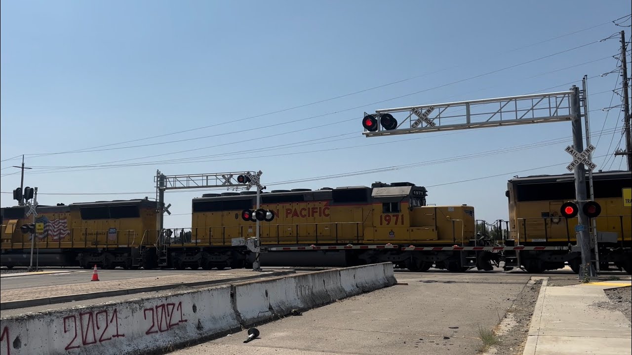 UP 9901 Stockton Turn Hauler North - E. Morada Lane Railroad Crossing ...