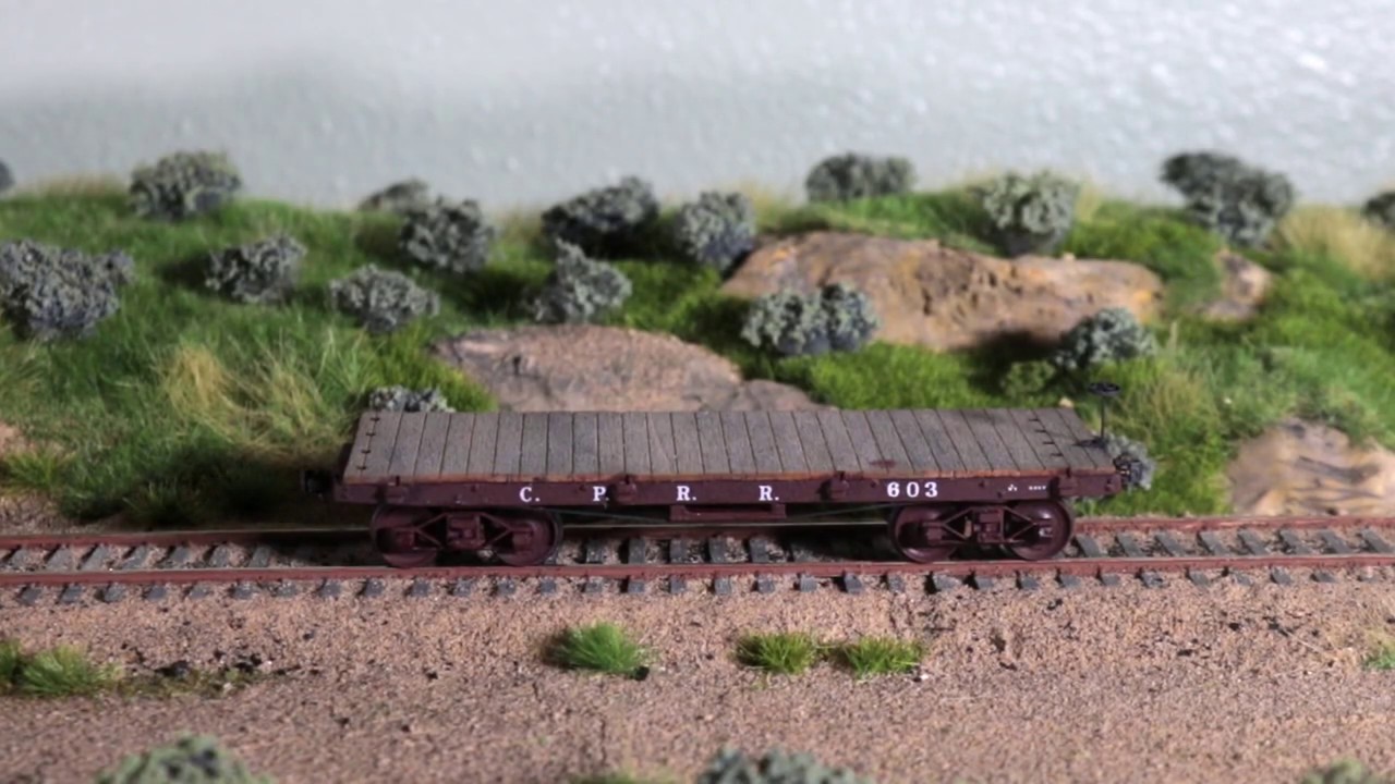 Model Railroad Review: Central Pacific 30-Foot Flatcar in HO Scale by ...