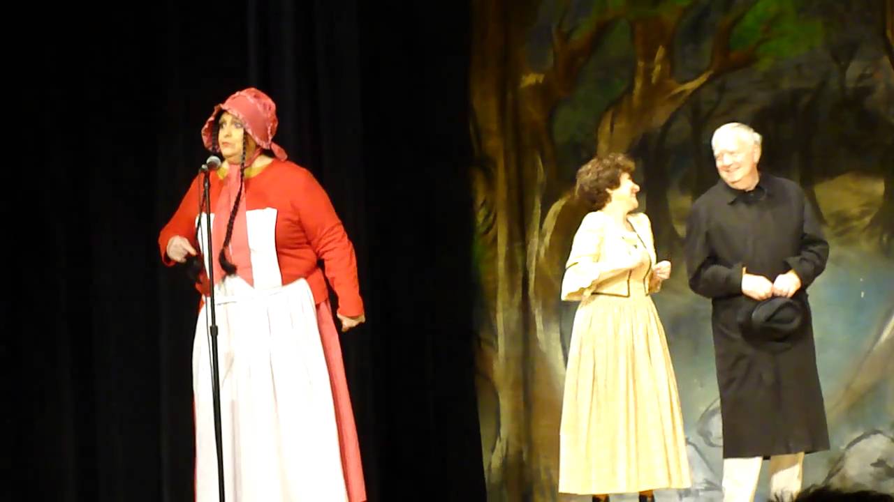 Feudin' Fussin' Fightin' - Sherry Butler and Ann Wolf.MP4 - YouTube