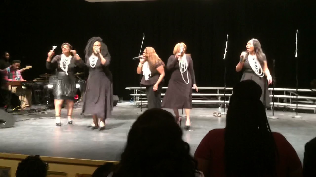 Lisa Knowles-Smith & The Brown Singers Sweet Jesus - YouTube