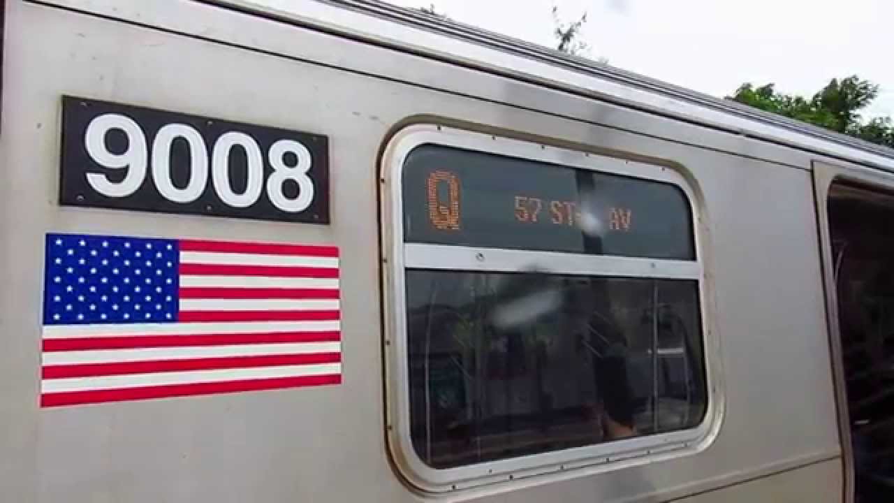 MTA New York City Subway: Manhattan-bound R160 Q Train at the ...