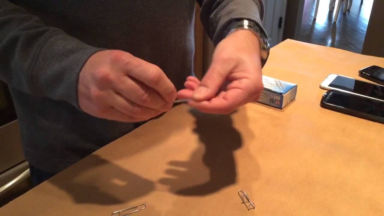 How to make a smart phone stand using a paperclip - YouTube