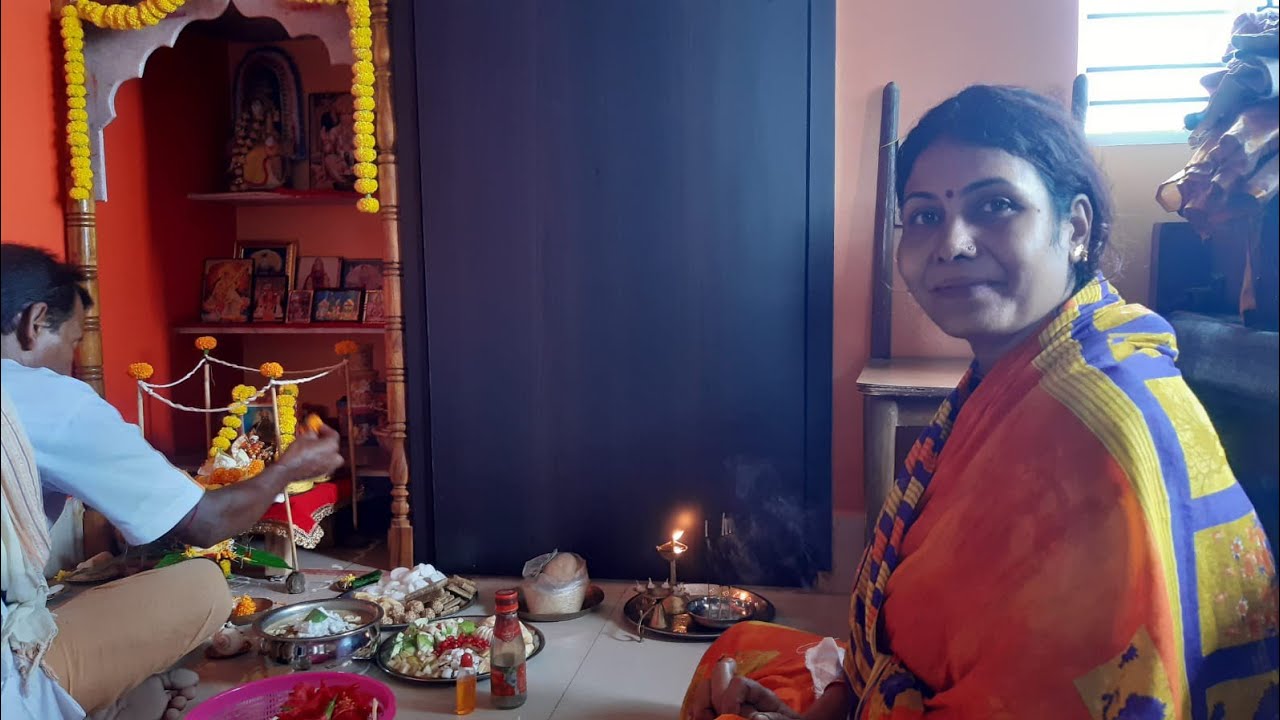 Krishna Pooja || Suparna Sinha || Hora krishno, krishno krishno hora ...