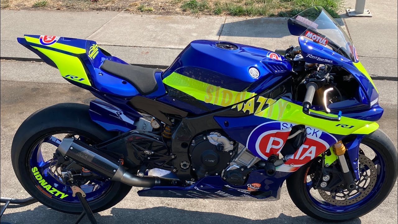 Yamaha R1 Launch (2nd time launching it) NEW RACE FAIRINGS - YouTube