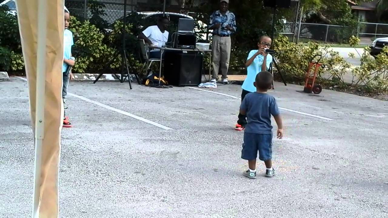 Lil kids rapping - YouTube