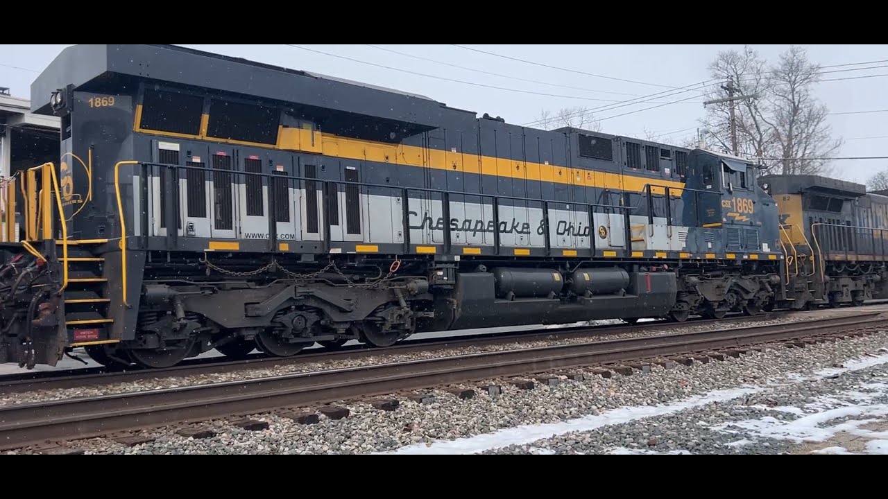 WOW. Had a train meet/race that totally surprised me as you can hear in ...